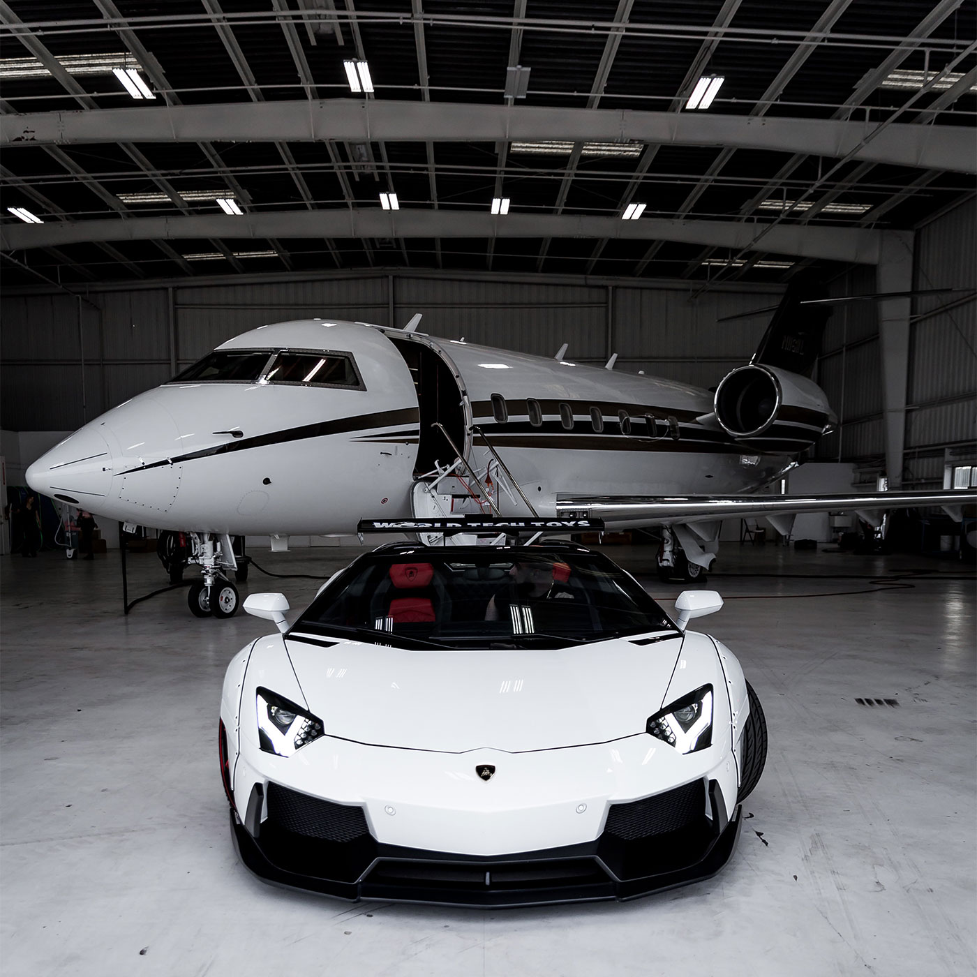 The Right Way to 'Manifest' What You Want | Jordan Harbinger